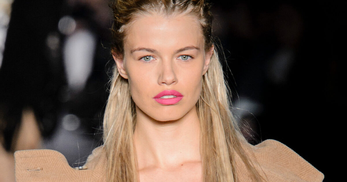 Capelli sporchi: acconciature per mascherarli - Donna Moderna