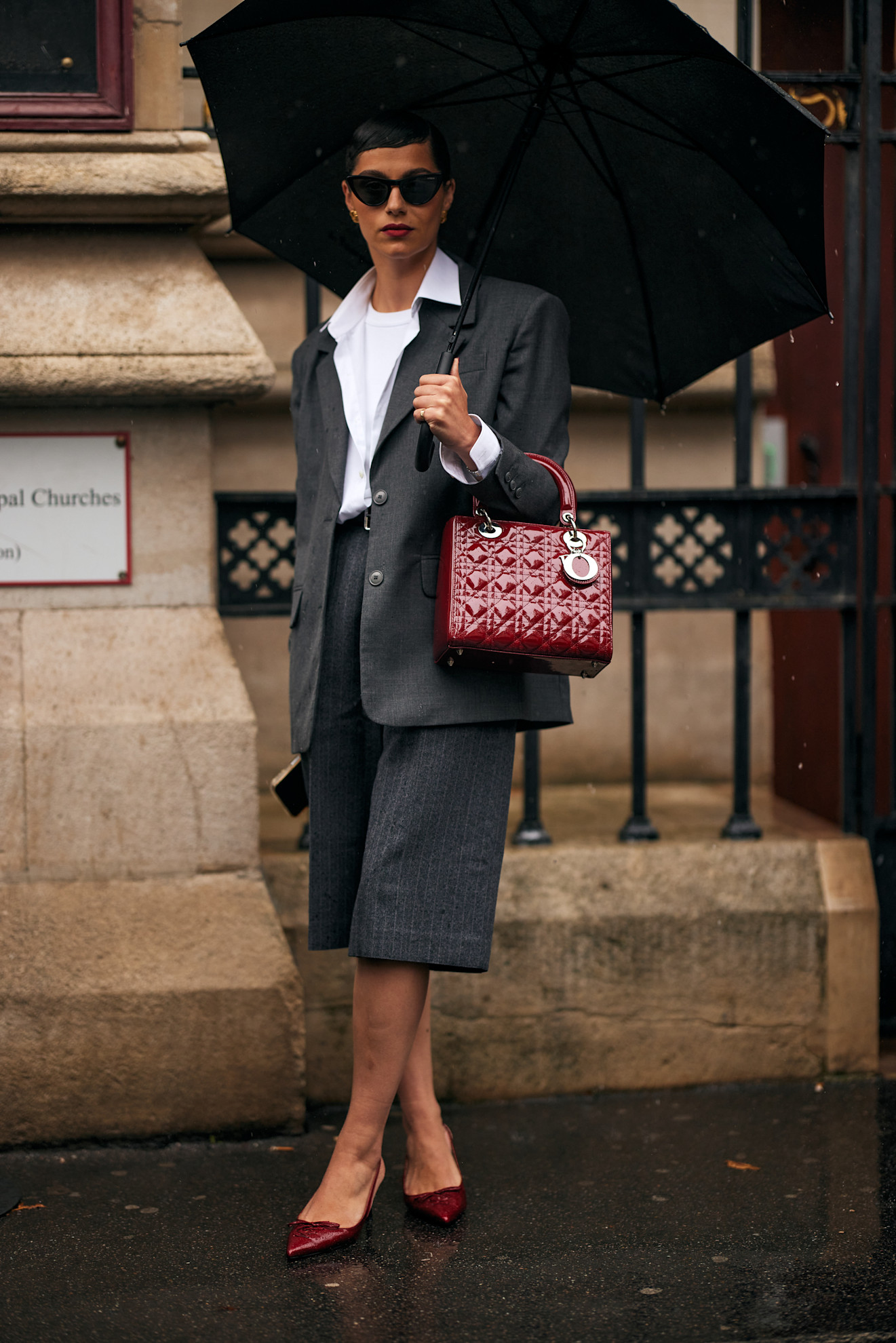 Come abbinare il bordeaux: moda autunno 2024 - Donna Moderna