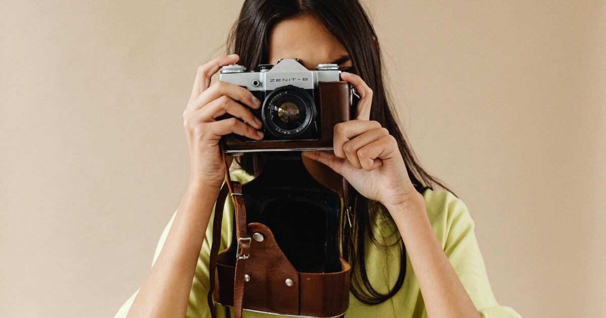 GenZ e foto vintage: come mai tornano di moda? - Donna Moderna