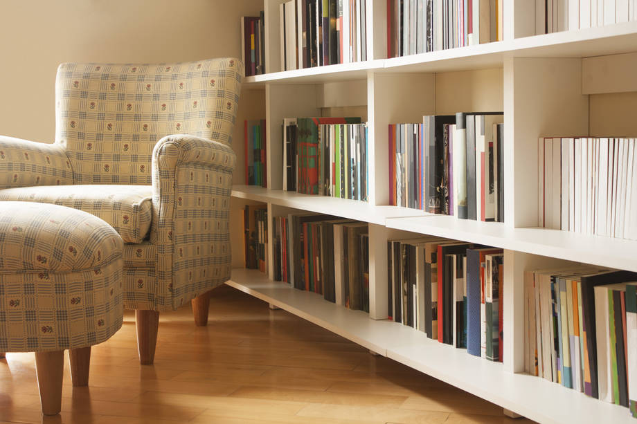 Come mettere in ordine i libri e avere una libreria perfetta - Donna ...