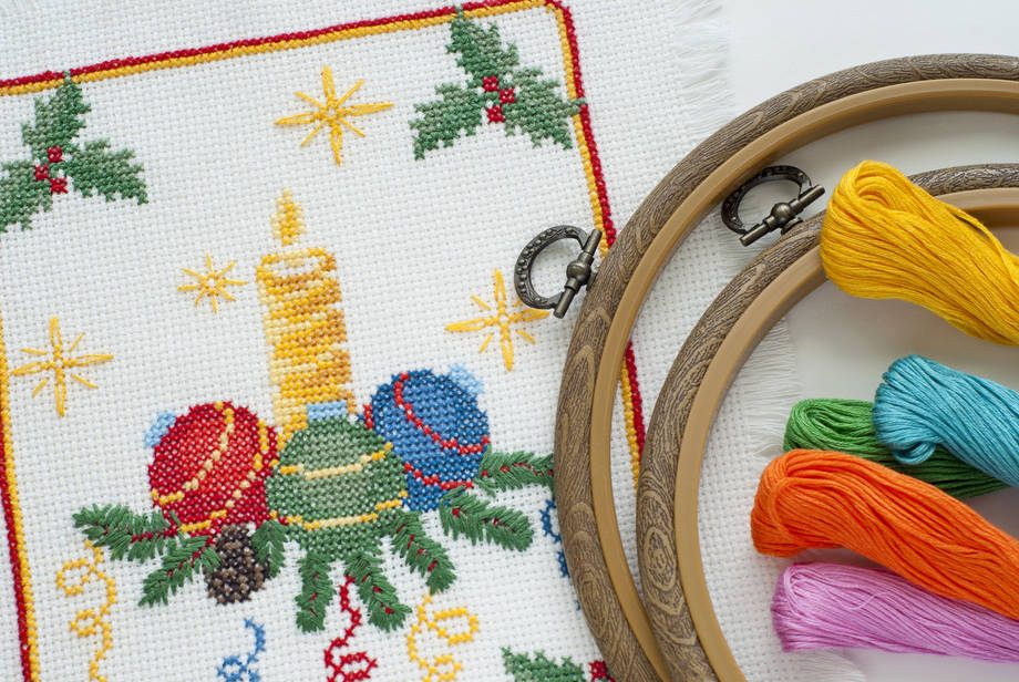 Punto croce Natale - Donna Moderna