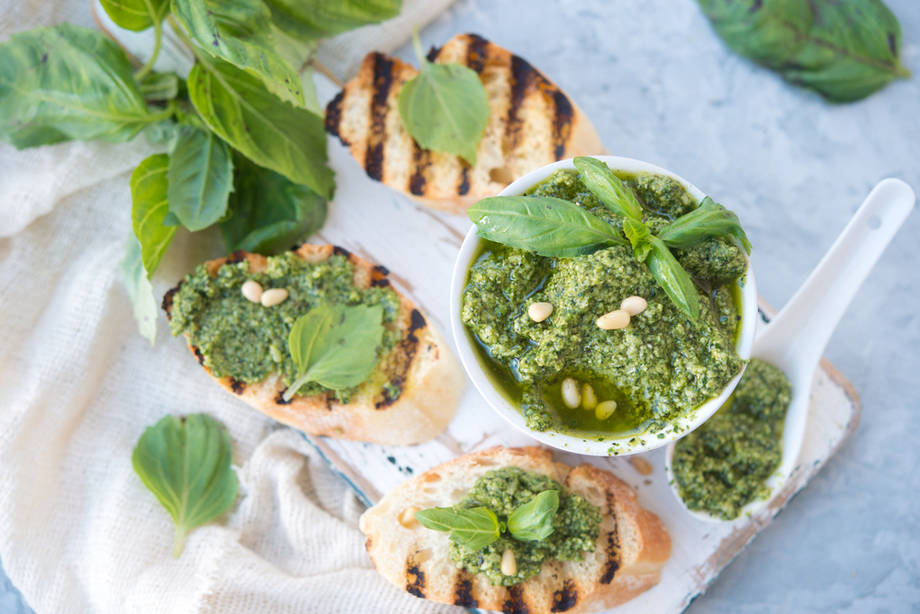 Come usare il basilico | Ricette | Conservazione - Donna Moderna