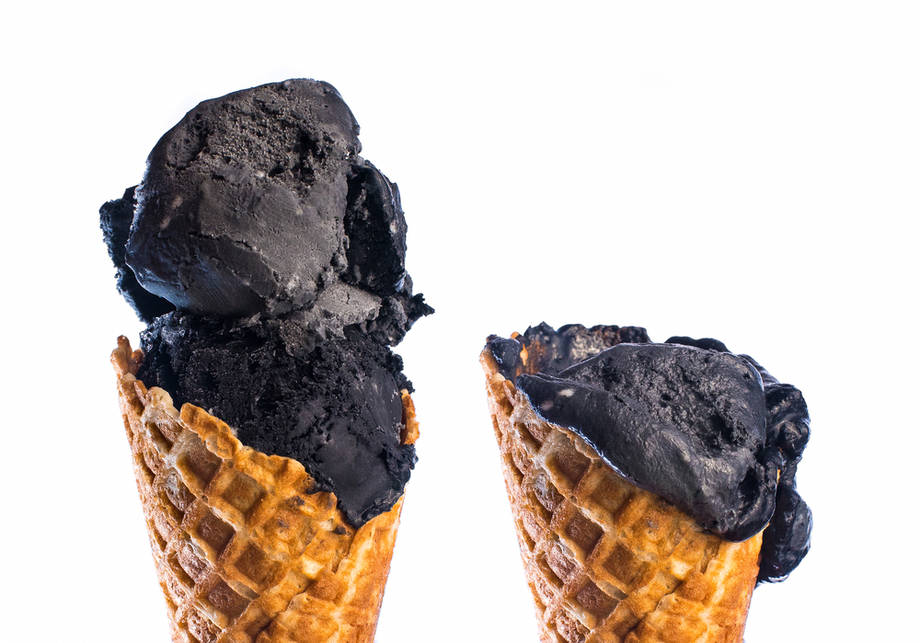 Gelato nero | Black ice cream | Di cosa è fatto | Ricetta | Dove ...