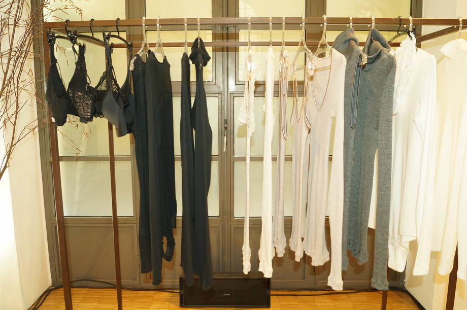 Intimissimi Autunno Inverno 2018-2019 | Reggiseni, corpetti e body ...