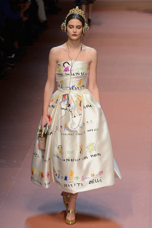 Milano Moda Donna Autunno Inverno 2015 2016 | Sfilata Dolce & Gabbana ...