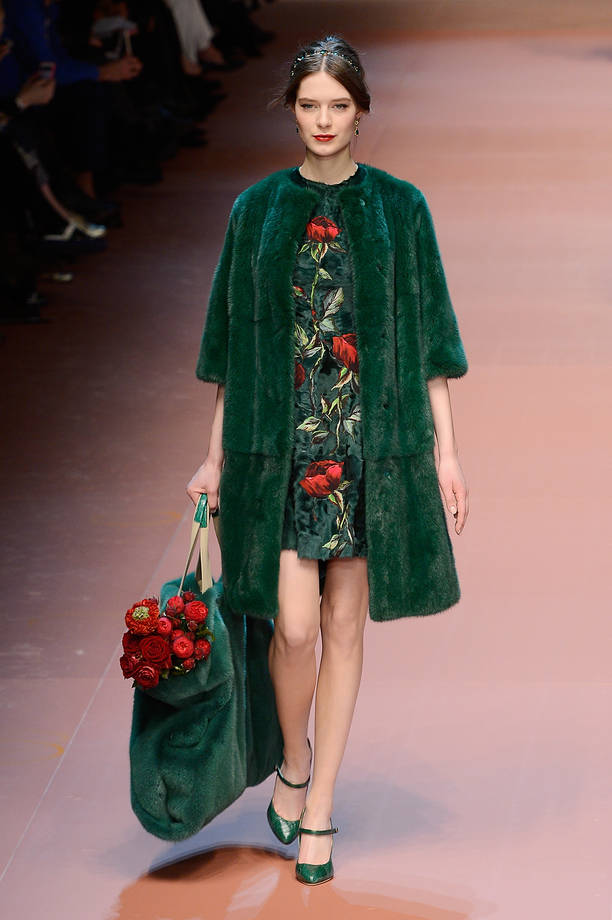Milano Moda Donna Autunno Inverno 2015 2016 | Sfilata Dolce & Gabbana ...