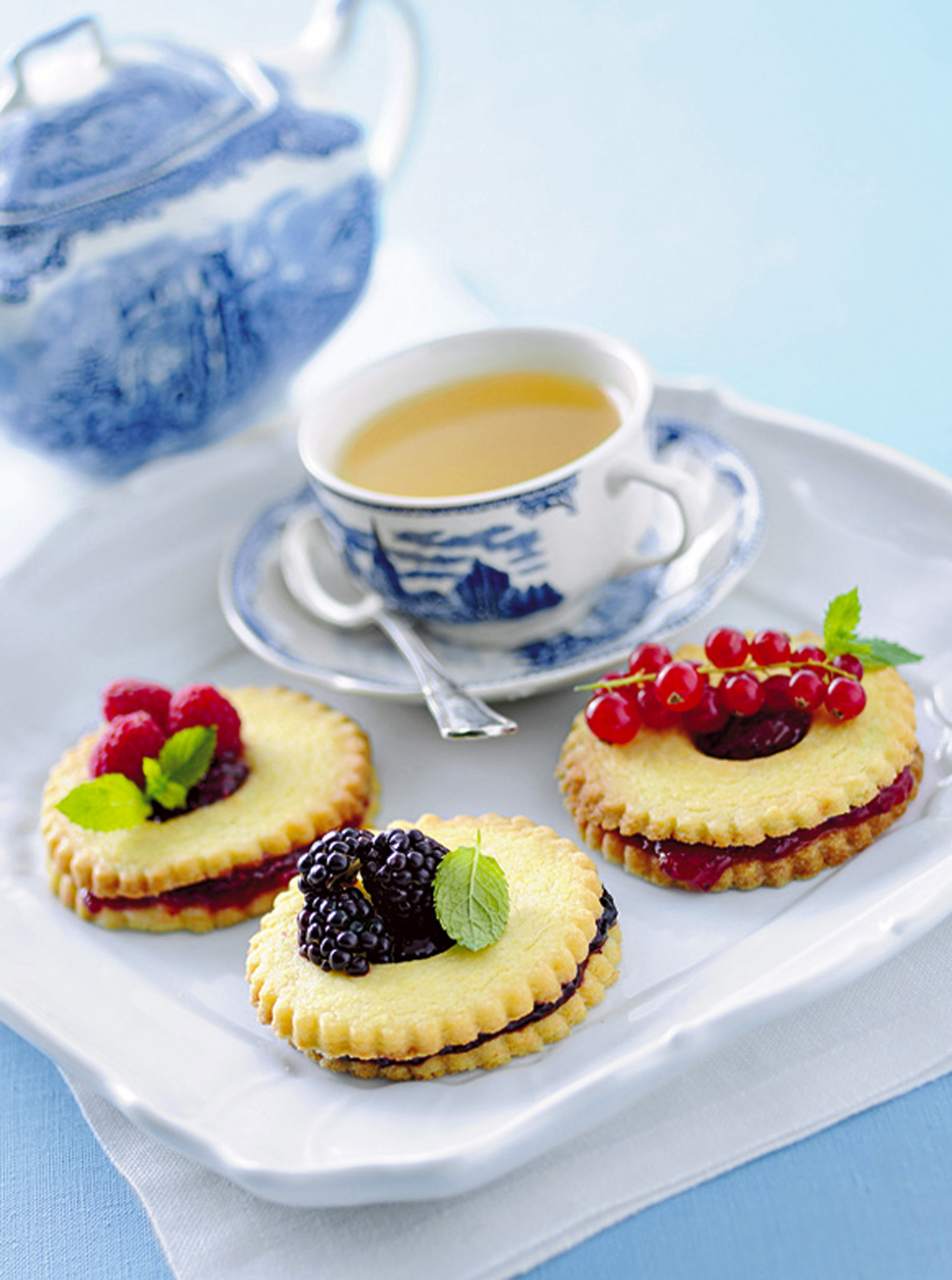 Ricetta Biscotti ai frutti di bosco | Donna Moderna