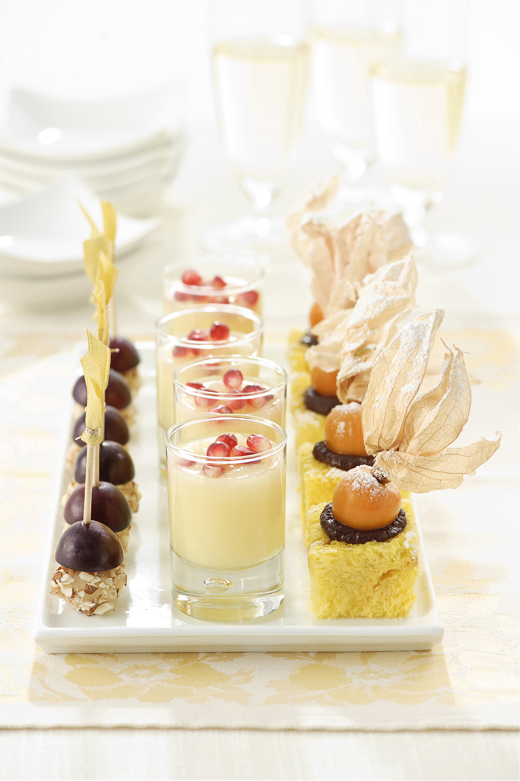 Ricetta Dolcetti mignon a tutta frutta | Donna Moderna